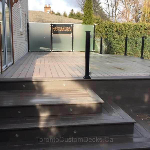 Composite deck with glass railings - Toronto Custom deck design ...
