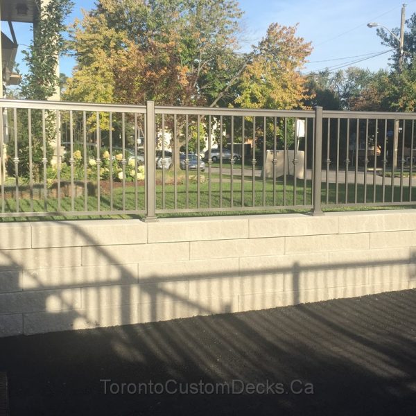 Interlocking steps and aluminum railings - Toronto Custom deck design ...